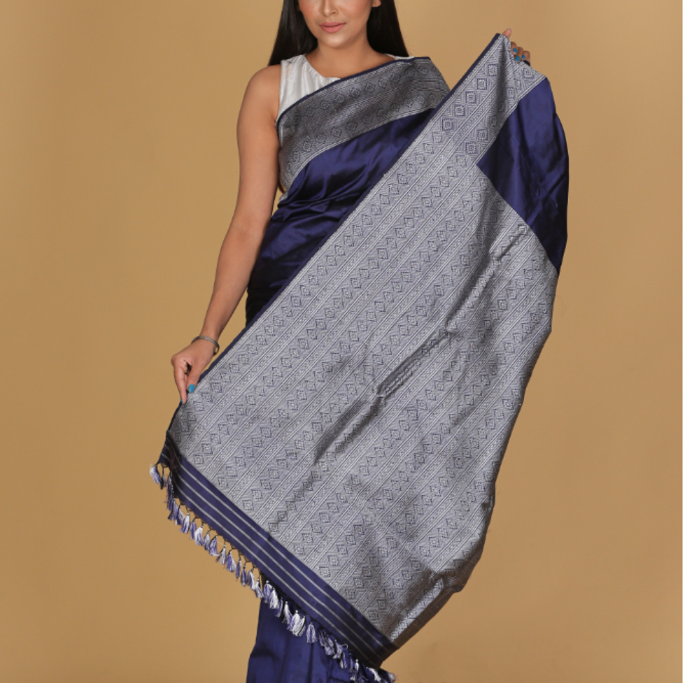 Himani Design Ink Blue Saree